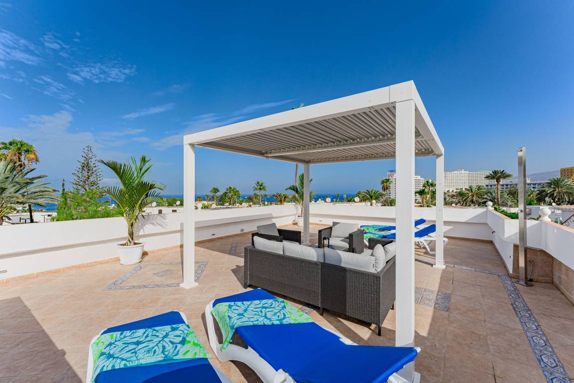 120 M² Apartment ∙ 3 Bedrooms ∙ 7 Guests - Los Cristianos