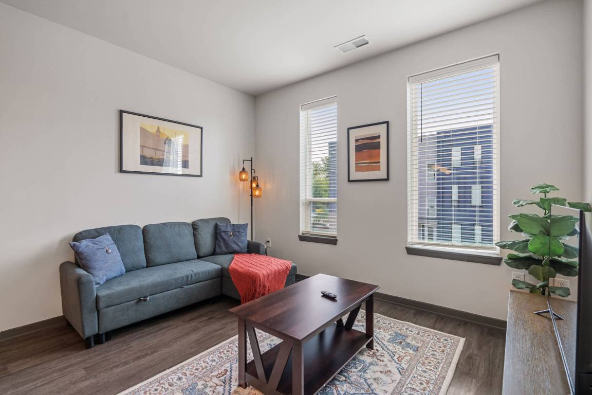 Apartment ∙ 1 Bedroom ∙ 3 Guests - Keystone at the Crossing - Indianapolis