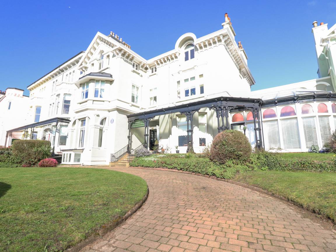 Cottage ∙ 1 Bedroom ∙ 3 Guests - Formby