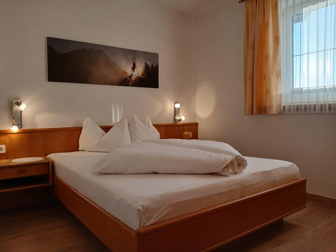 46 M² Ferienwohnung ∙ 1 Schlafzimmer ∙ 4 Gäste - Obertilliach