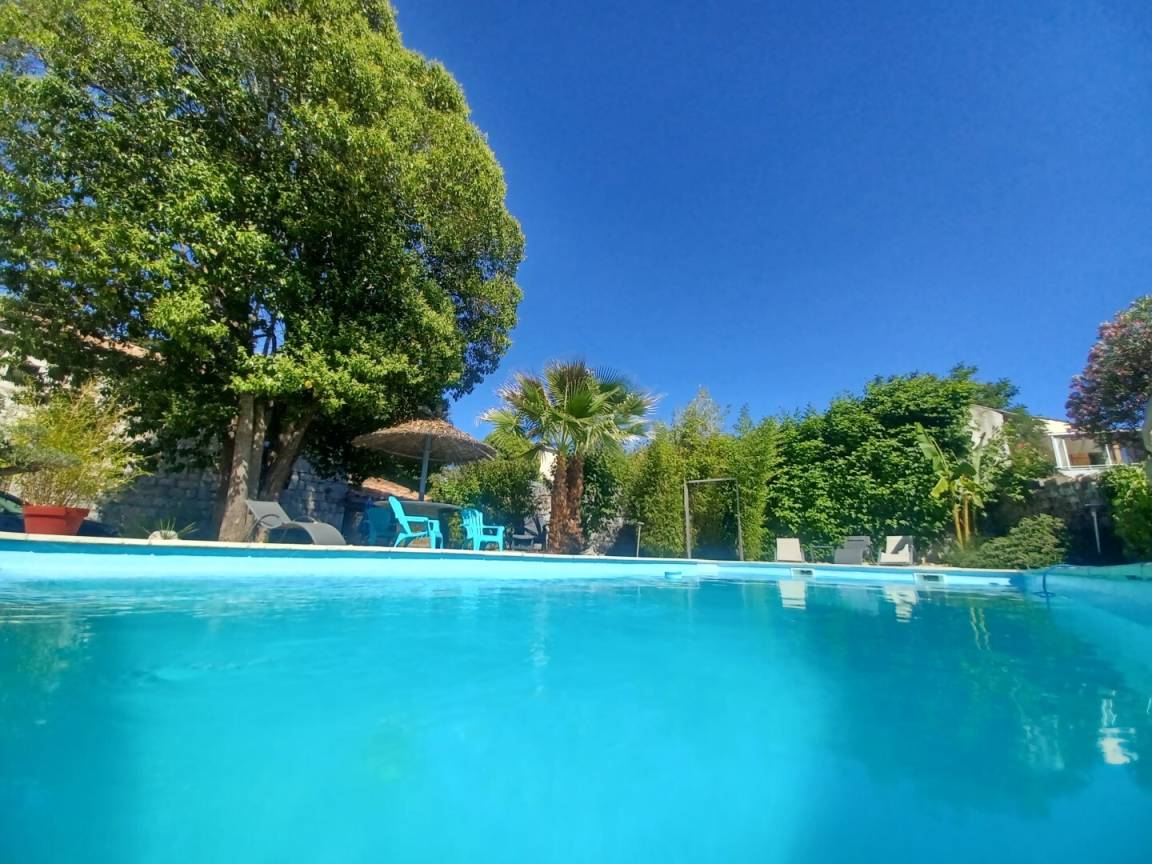 60 M² House ∙ 2 Bedrooms ∙ 6 Guests - Ruoms