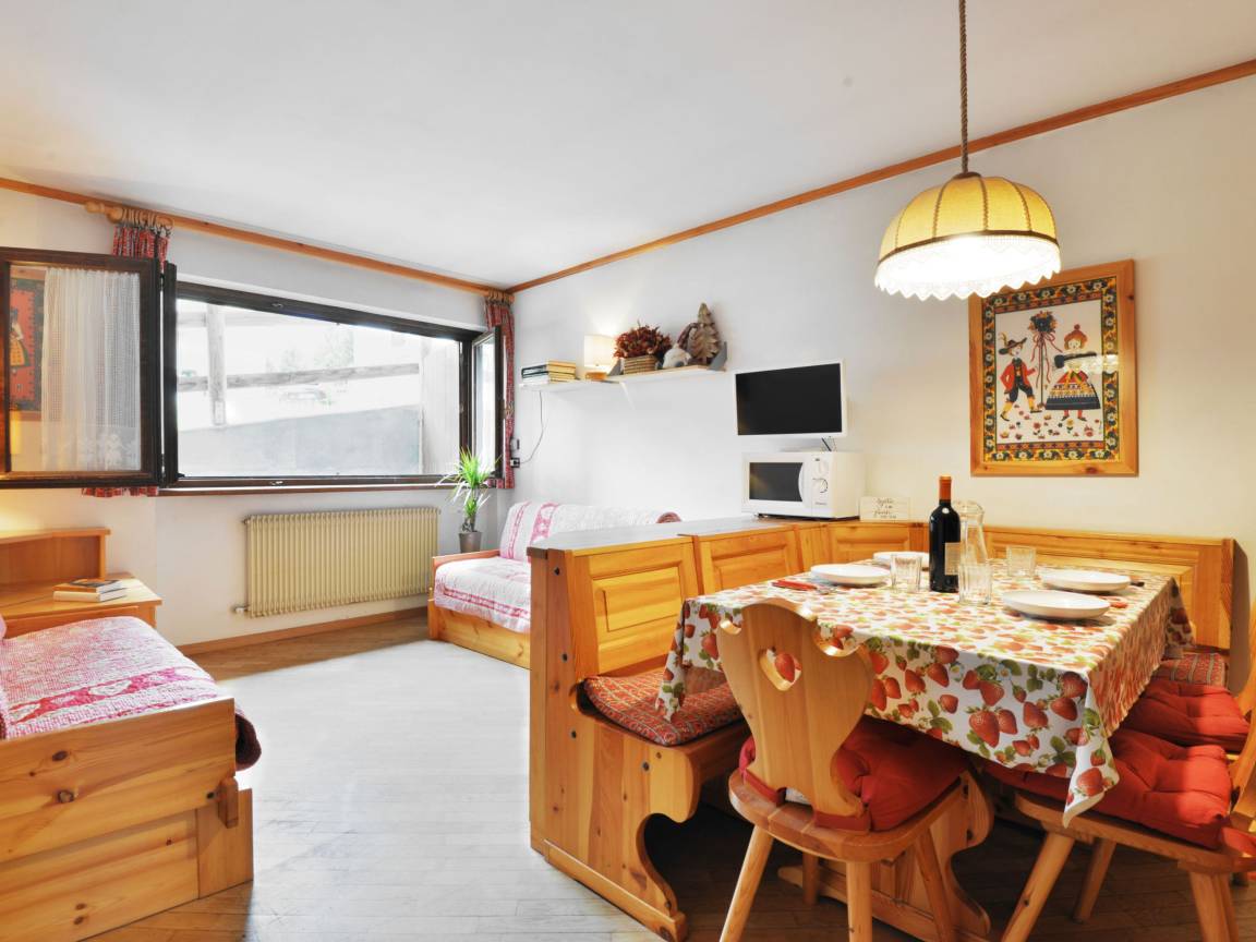 46 M² Apartment ∙ 1 Bedroom ∙ 4 Guests - Canazei