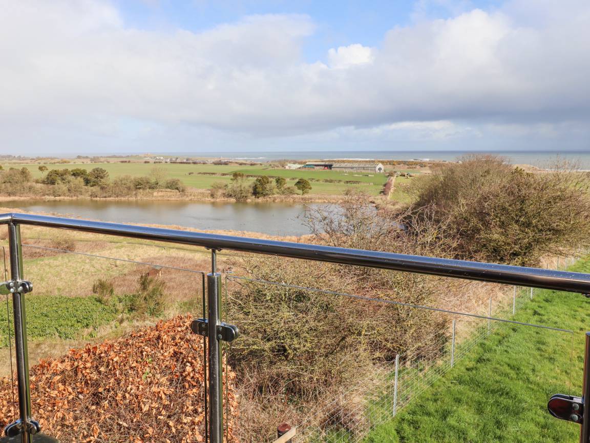 Cottage ∙ 3 Bedrooms ∙ 5 Guests - Craster
