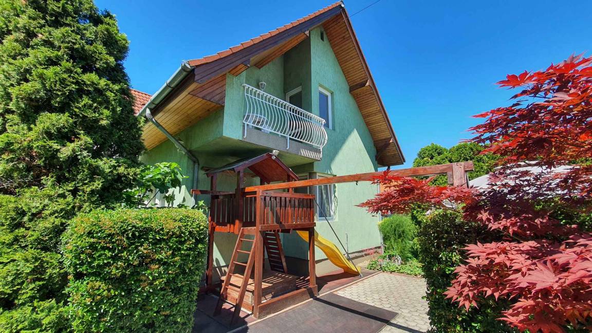 70 M² Apartment ∙ 2 Bedrooms ∙ 6 Guests - Balatonkenese