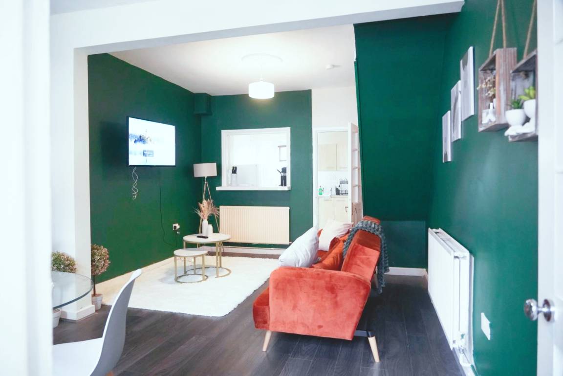 11 M² House ∙ 2 Bedrooms ∙ 4 Guests - Guernsey