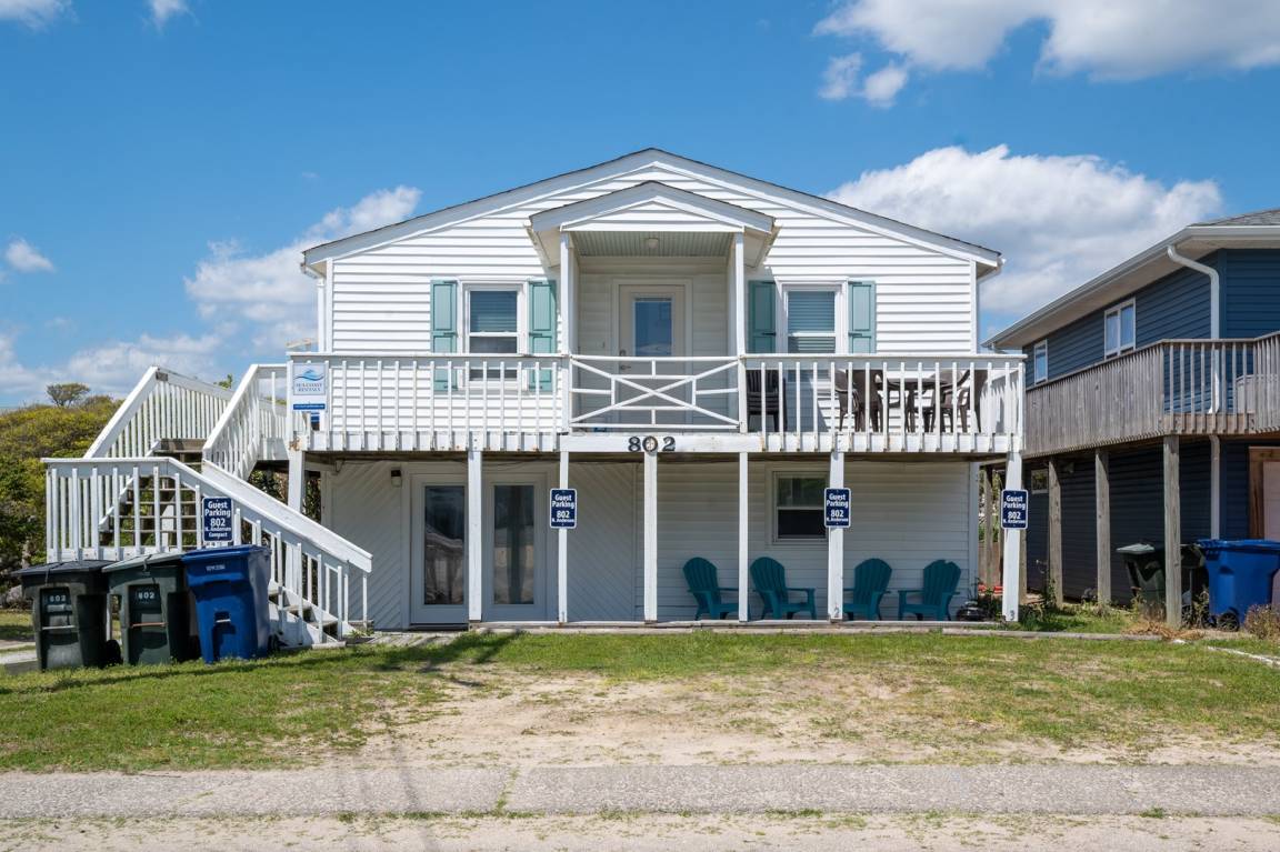 Condo ∙ 2 Bedrooms ∙ 6 Guests - Topsail Beach, NC