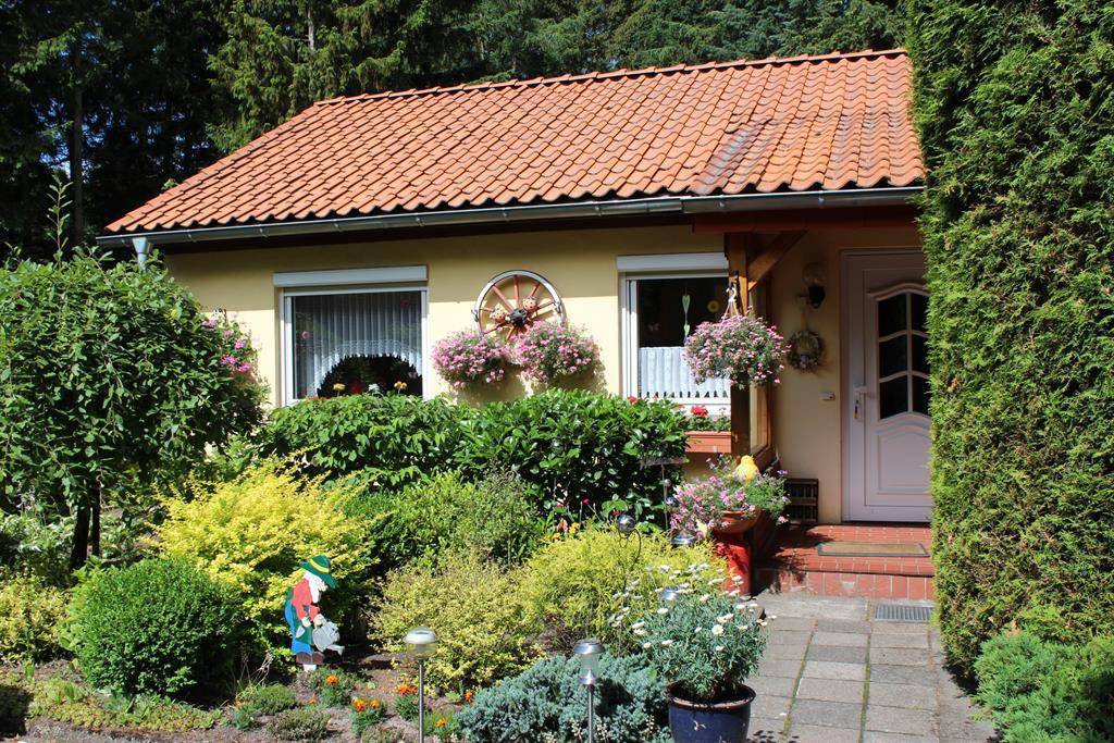 60 M² Ferienhaus ∙ 2 Schlafzimmer ∙ 4 Gäste - Bad Fallingbostel