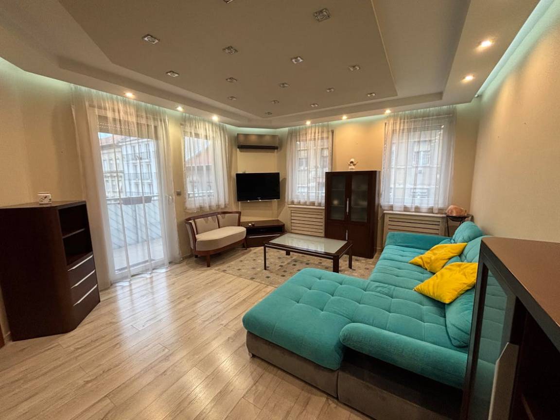 80 M² Appartamento Vacanza ∙ 2 Camere Da Letto ∙ 4 Ospiti - Budapest