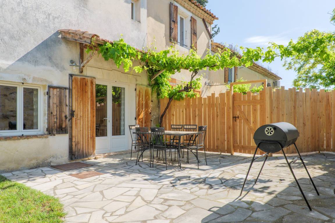 70 M² Maison De Vacances ∙ 2 Chambres ∙ 6 Personnes - Bourg-Saint-Andéol