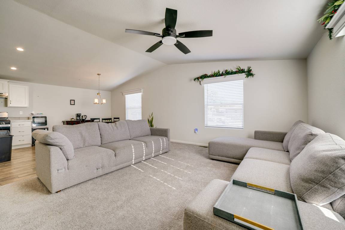 139 M² House ∙ 3 Bedrooms ∙ 4 Guests - Canyon Lake, CA