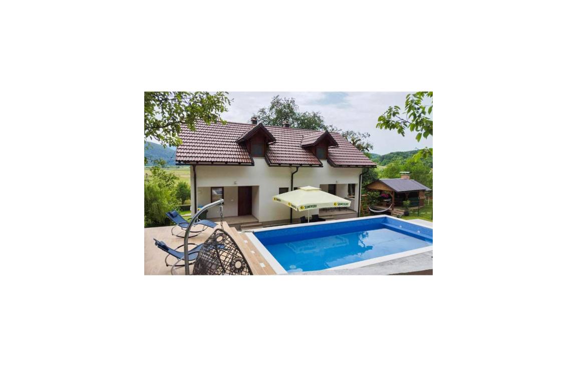 150 M² House ∙ 3 Bedrooms ∙ 8 Guests - Croatia