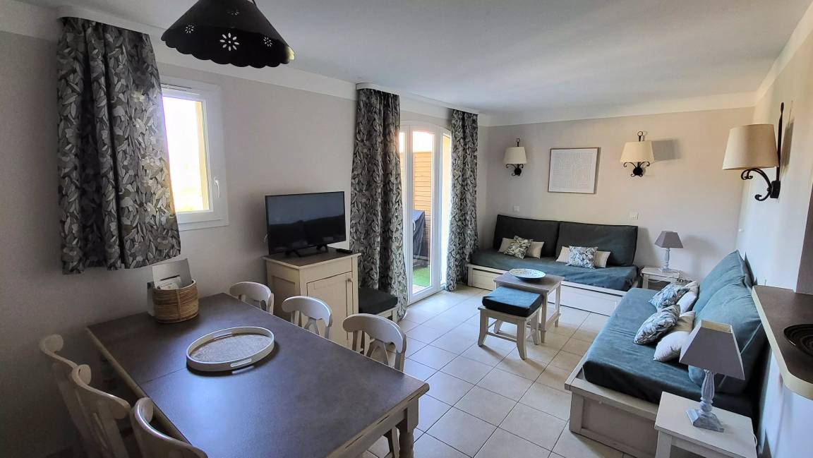 62 M² Maison De Vacances ∙ 3 Chambres ∙ 8 Personnes - Salon-de-Provence