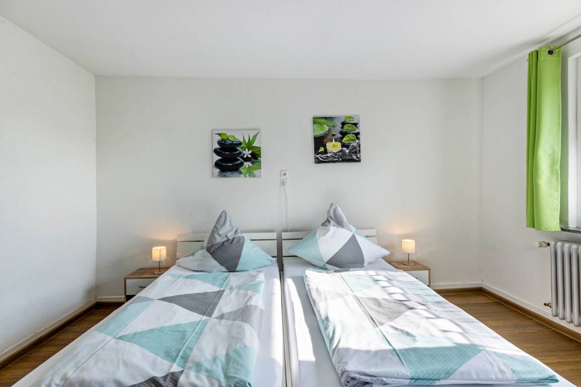 34 M² Ferienwohnung ∙ 1 Schlafzimmer ∙ 2 Gäste - Engen