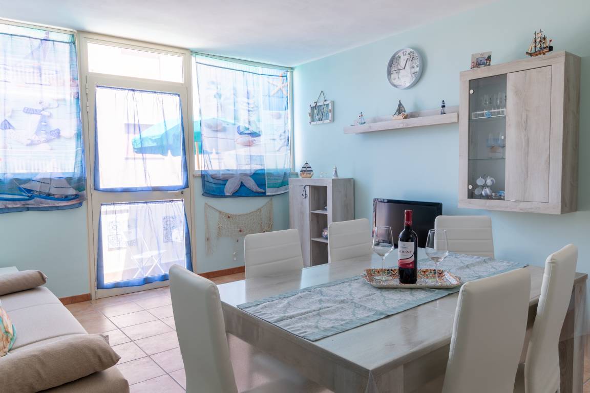 Apartment ∙ 2 Bedrooms ∙ 6 Guests - Trapani