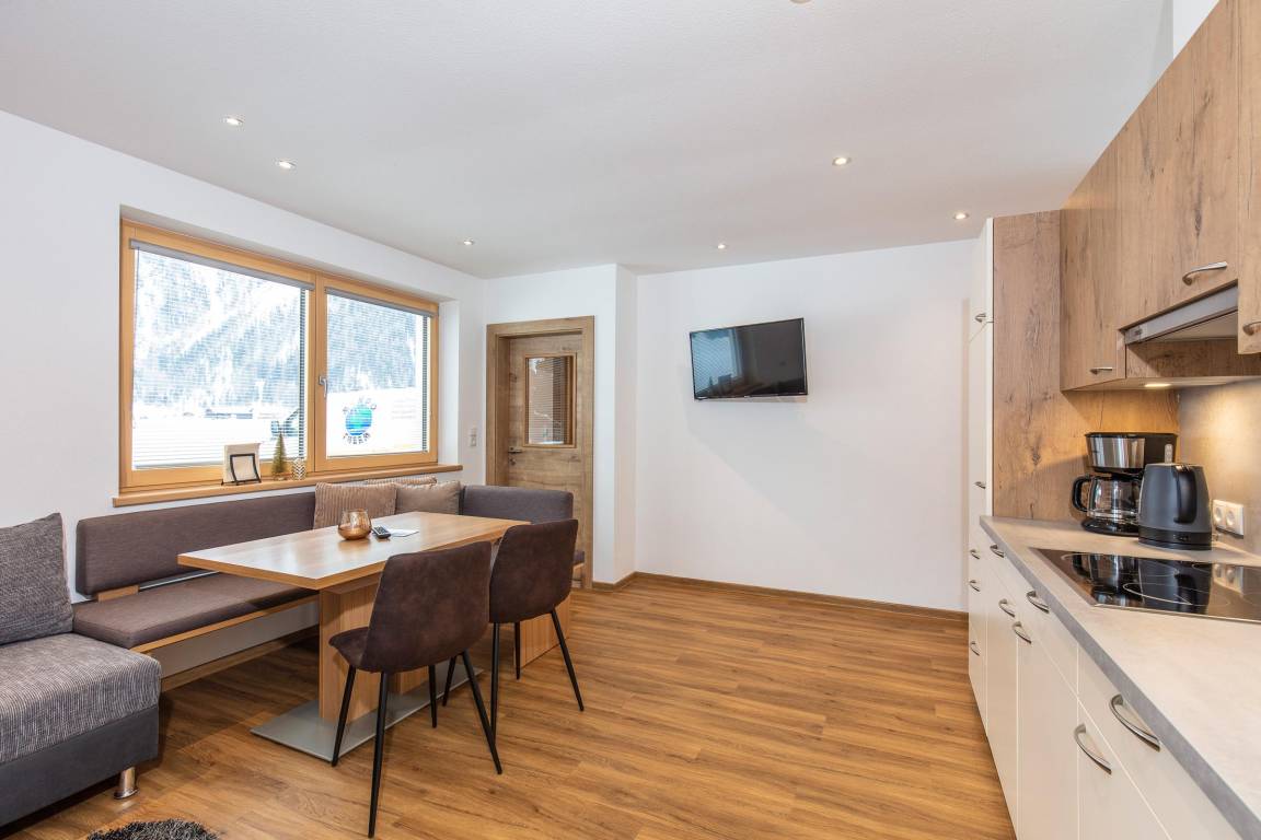 57 M² Ferienwohnung ∙ 2 Schlafzimmer ∙ 4 Gäste - Niederthai