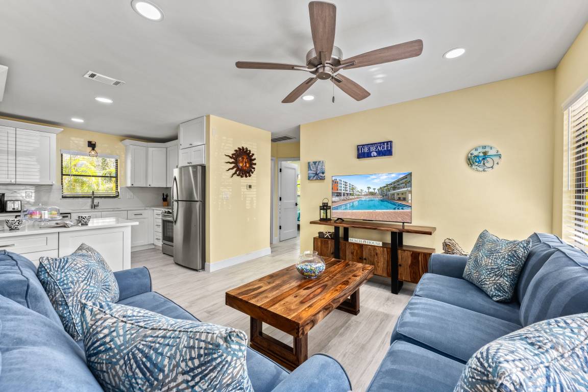 74 M² House ∙ 2 Bedrooms ∙ 4 Guests - Siesta Key, FL