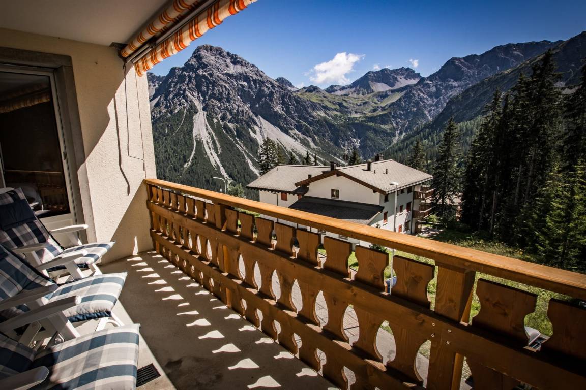 123 M² Apartment ∙ 3 Bedrooms ∙ 6 Guests - Arosa