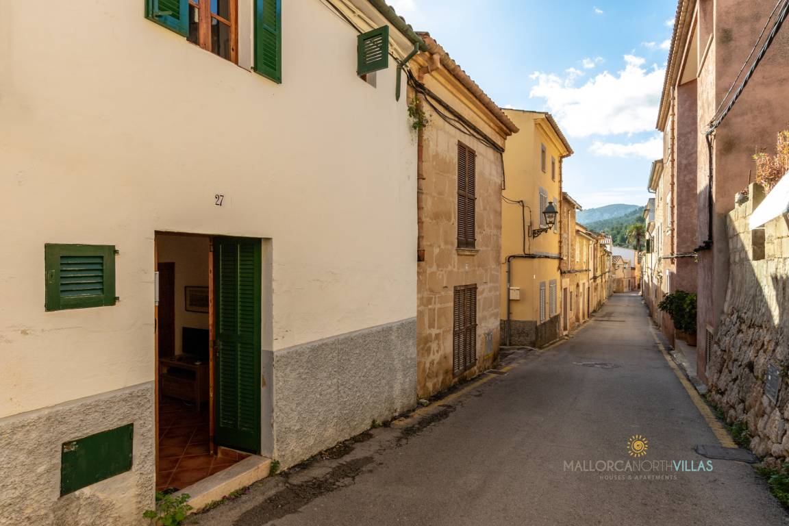 105 M² House ∙ 2 Bedrooms ∙ 4 Guests - Pollença