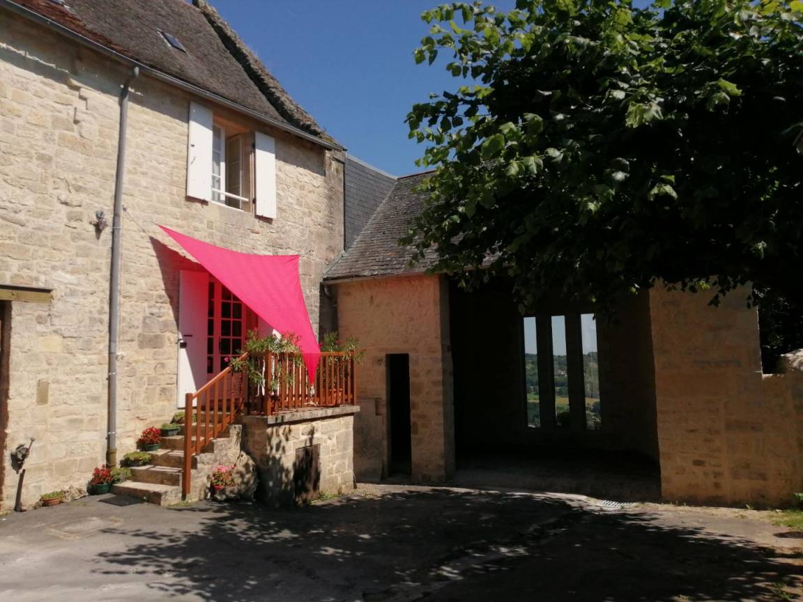 95 M² Gîte ∙ 2 Chambres ∙ 4 Personnes - Corrèze