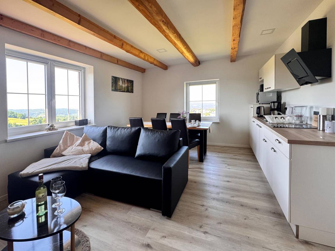 51 M² Ferienwohnung ∙ 2 Schlafzimmer ∙ 7 Gäste - Eibenstock