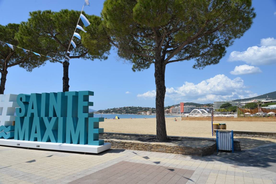 84 M² Apartment ∙ 2 Bedrooms ∙ 5 Guests - Sainte-Maxime