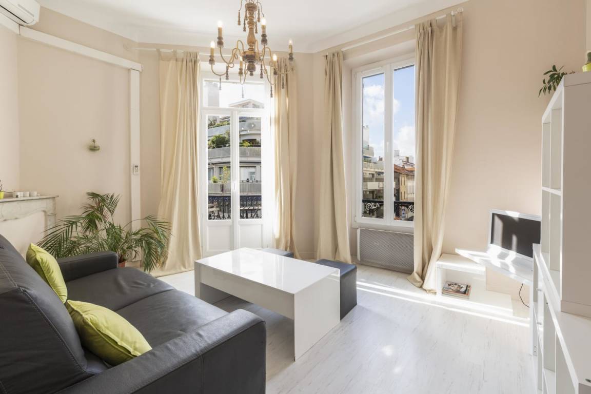 39 M² Apartamento ∙ 1 Habitación ∙ 4 Huéspedes - Vallauris