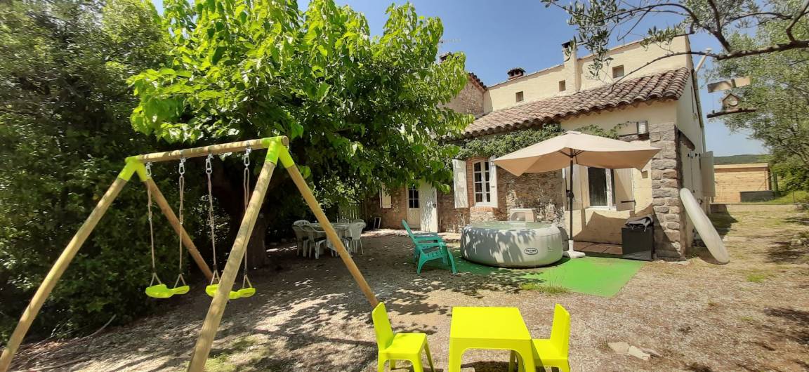 105 M² Casa ∙ 4 Habitaciones ∙ 6 Huéspedes - Anduze