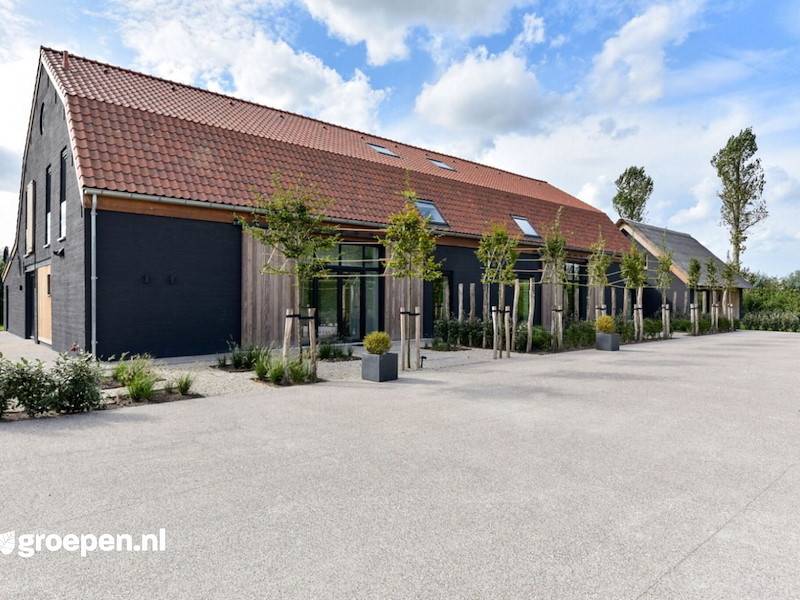 House ∙ 13 Bedrooms ∙ 30 Guests - Cadzand