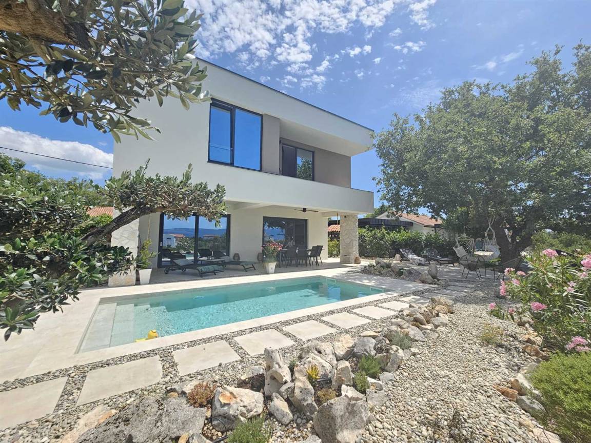 200 M² Casa ∙ 4 Habitaciones ∙ 10 Huéspedes - Cres