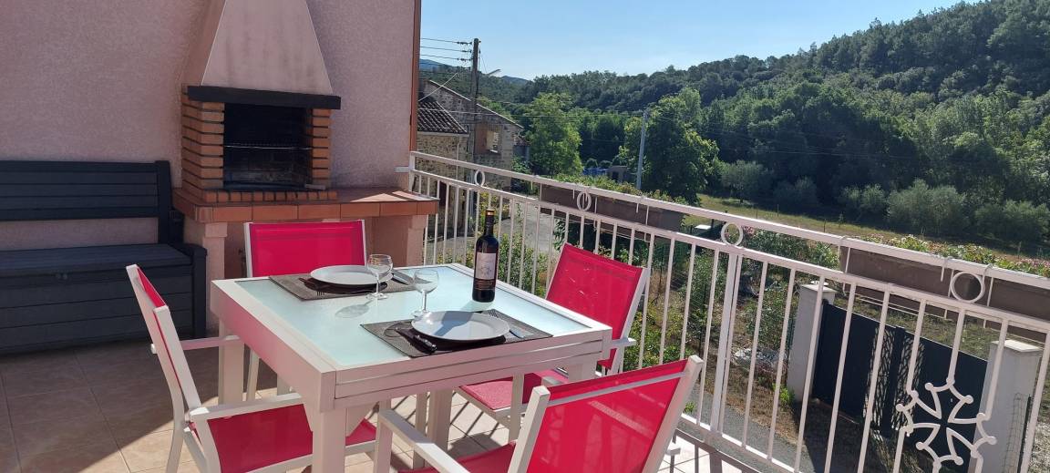 70 M² Gîte ∙ 3 Chambres ∙ 5 Personnes - Roquebrun