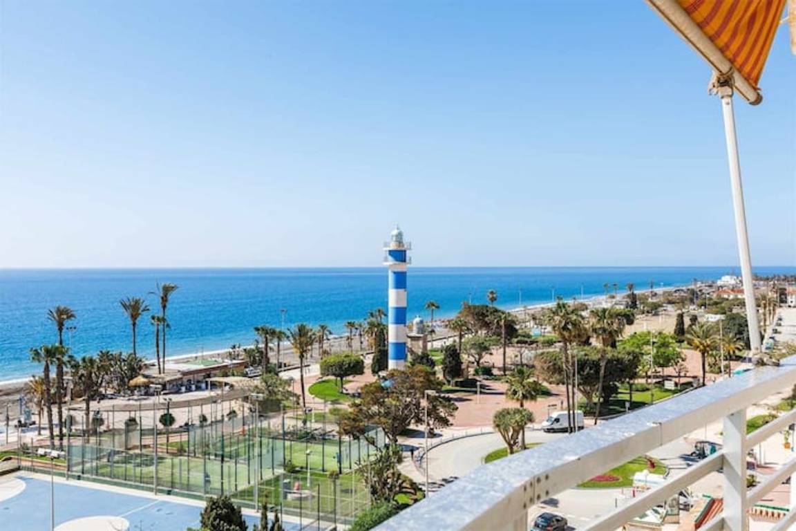 35 M² Apartamento ∙ 1 Habitación ∙ 4 Huéspedes - Torre del Mar