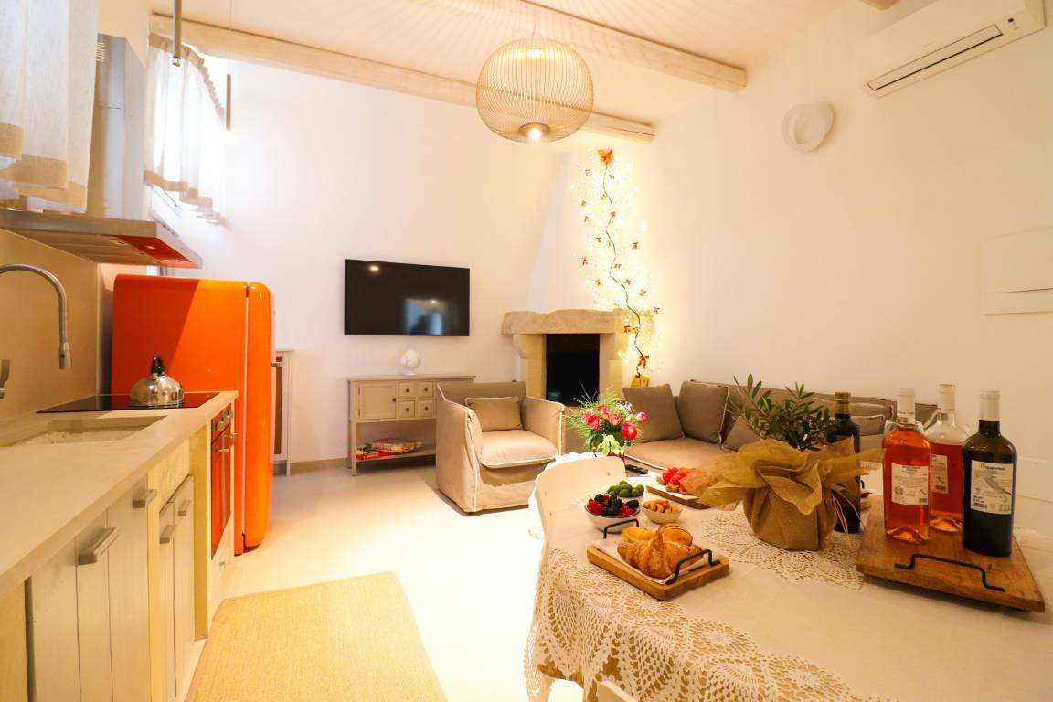55 M² Ferienhaus ∙ 1 Schlafzimmer ∙ 4 Gäste - Otranto