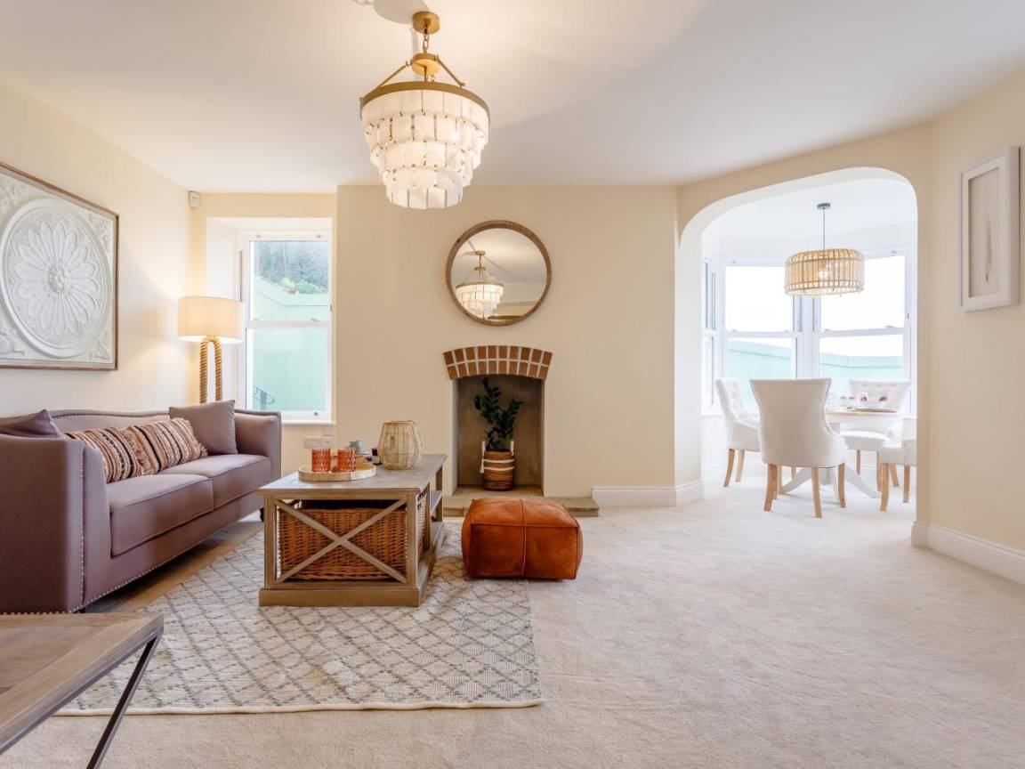 Apartment ∙ 2 Bedrooms ∙ 4 Guests - Bideford