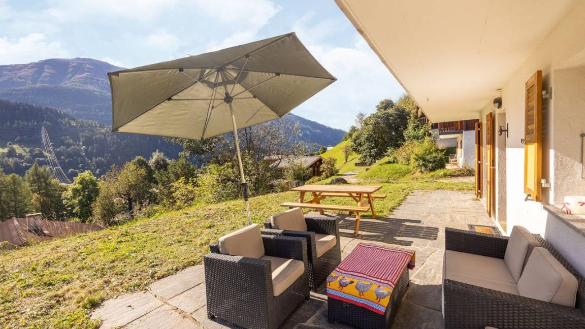 50 M² Ferienhaus ∙ 2 Schlafzimmer ∙ 4 Gäste - Fiesch