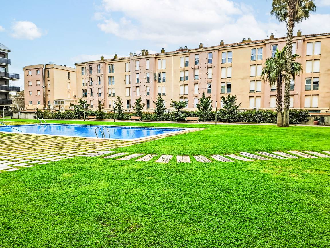 85 M² Appartement ∙ 3 Chambres ∙ 6 Personnes - Calonge
