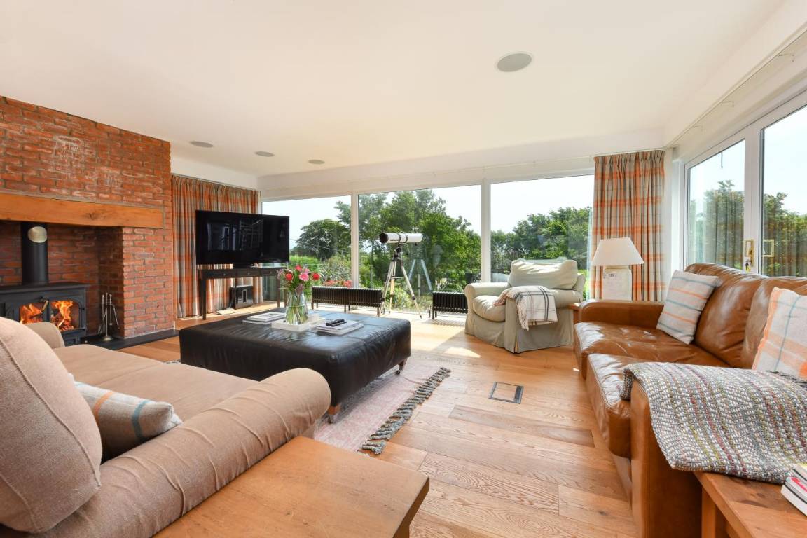 Cottage ∙ 4 Bedrooms ∙ 8 Guests - Abersoch