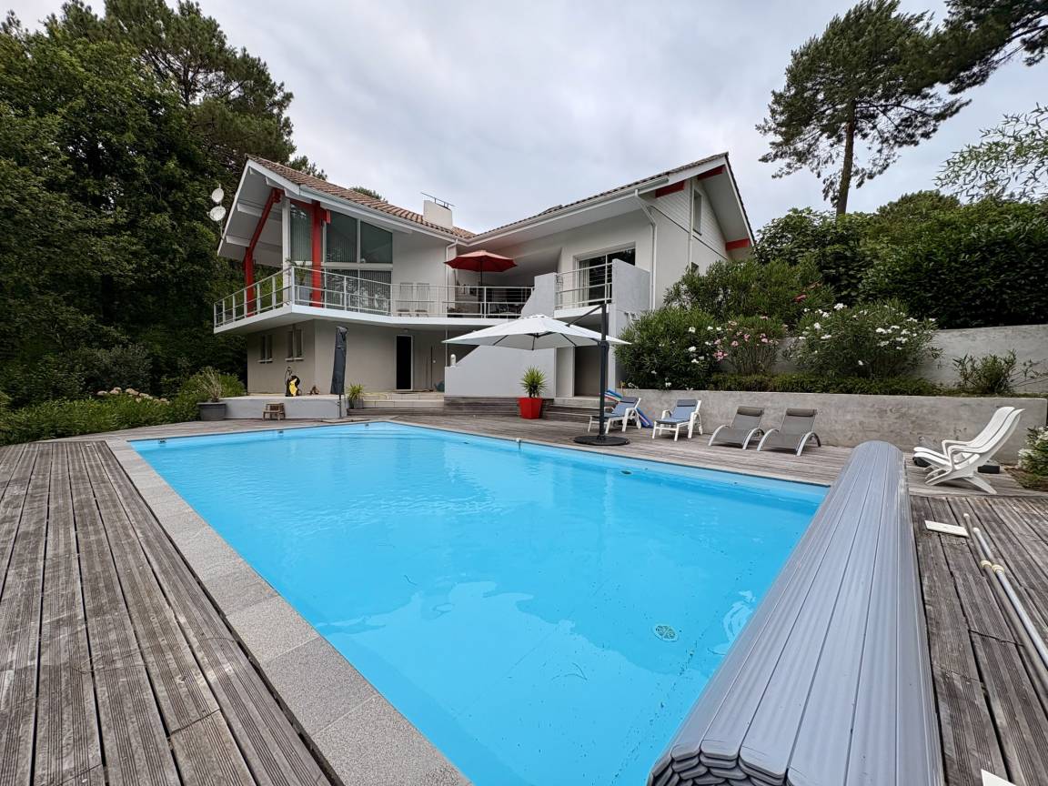 145 M² Villa ∙ 5 Schlafzimmer ∙ 8 Gäste - Biscarrosse