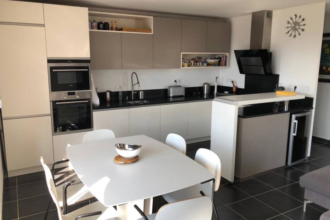 80 M² Apartment ∙ 3 Bedrooms ∙ 6 Guests - Annecy