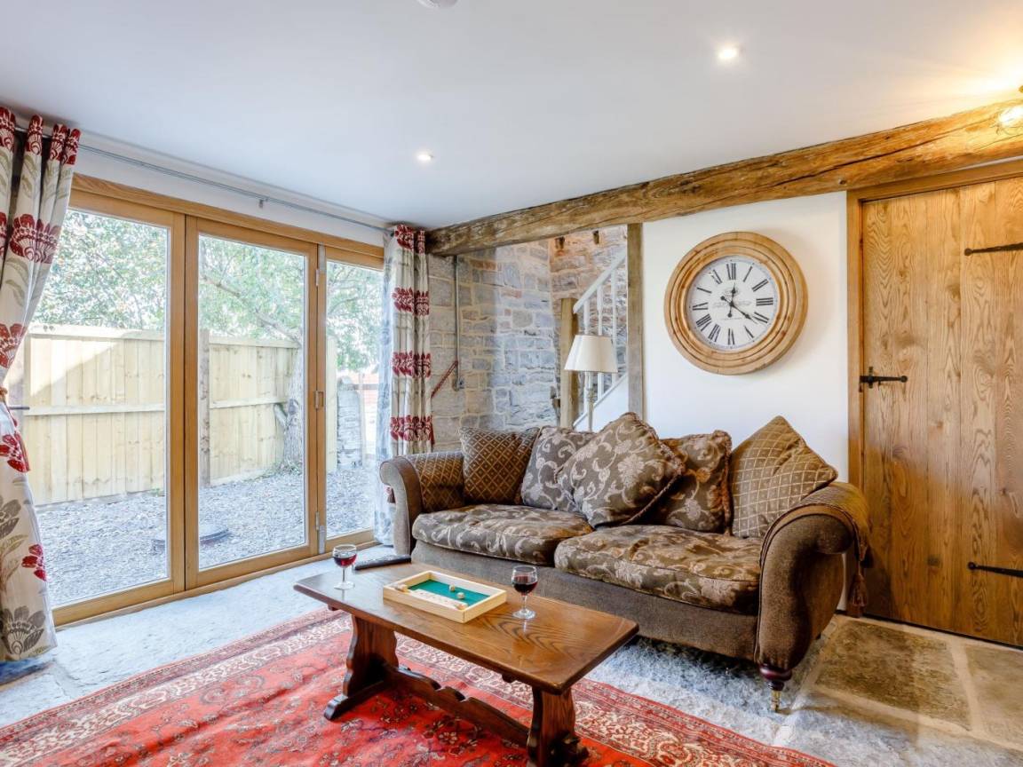Cottage ∙ 2 Bedrooms ∙ 4 Guests - Glastonbury