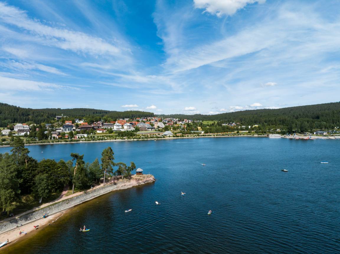 70 M² Apartment ∙ 1 Bedroom ∙ 4 Guests - Hinterzarten