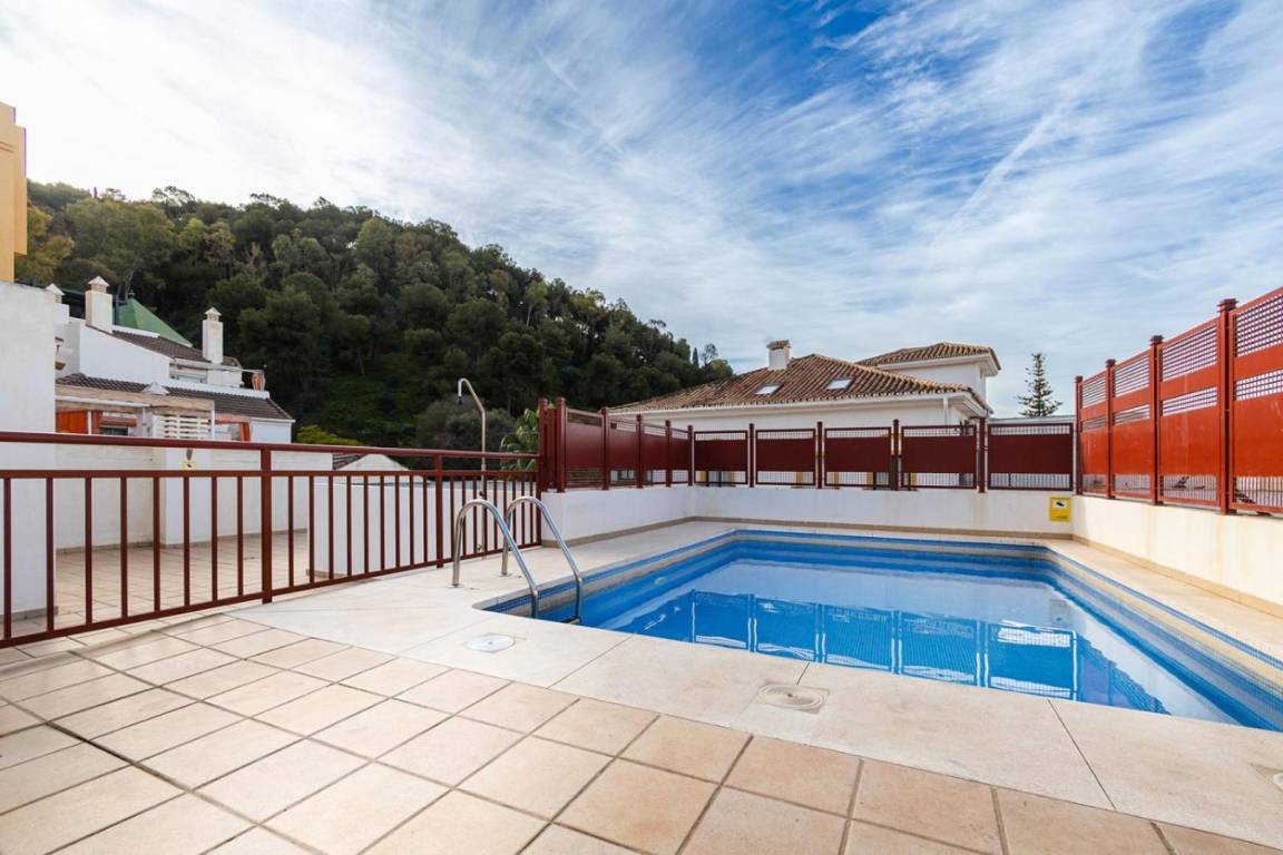 75 M² Apartamento ∙ 2 Habitaciones ∙ 4 Huéspedes - Provincia de Málaga, España