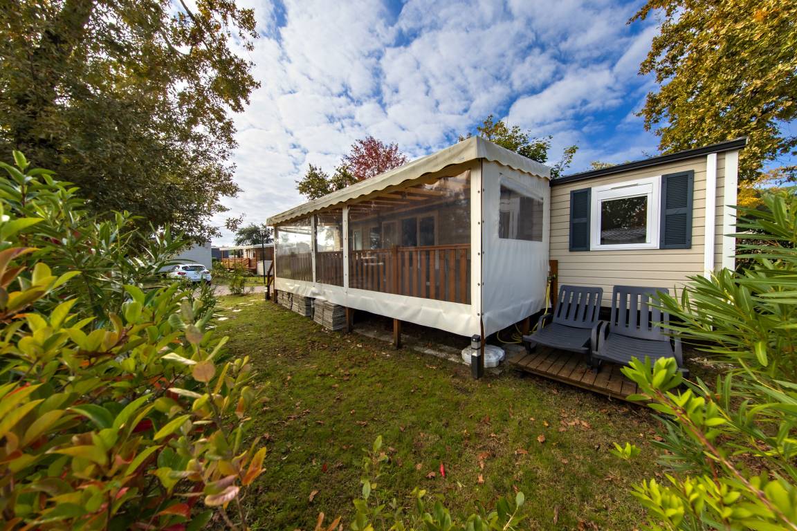 42 平方米 露營 ∙ 3客房 ∙ 6客人 - 費拉角