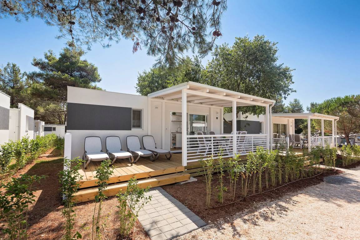 32 M² Caravan ∙ 2 Bedrooms ∙ 4 Guests - Vrsar