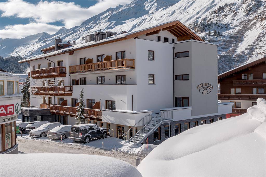 27 M² Hotel ∙ 1 Bedroom ∙ 3 Guests - Obergurgl