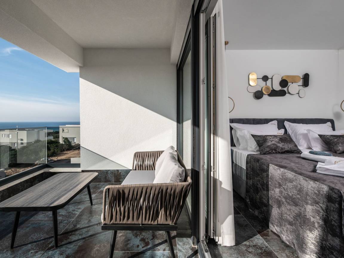 200 M² Ferienhaus ∙ 5 Schlafzimmer ∙ 10 Gäste - Novalja
