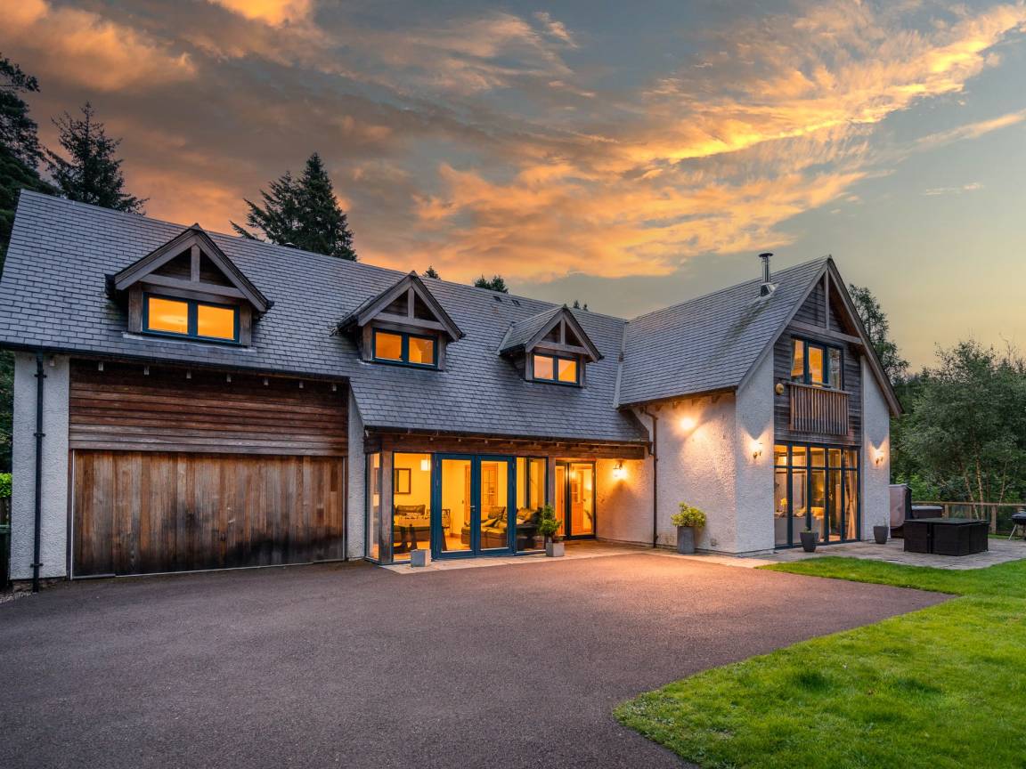 Cottage ∙ 5 Slaapkamers ∙ 10 Gasten - Schotland
