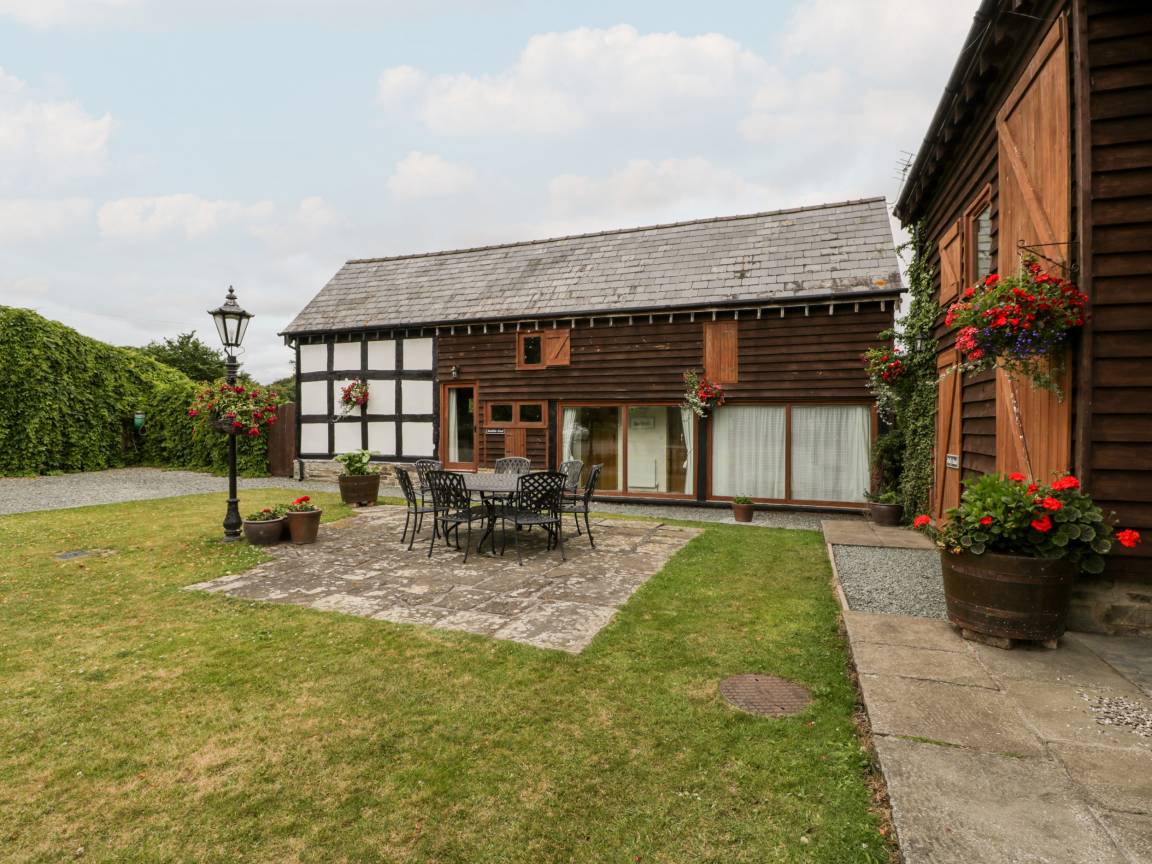 Cottage ∙ 3 Bedrooms ∙ 6 Guests - Leominster