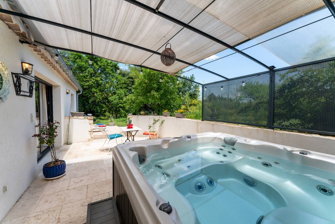 55 M² Maison De Vacances ∙ 1 Chambre ∙ 2 Personnes - Pont-Saint-Esprit