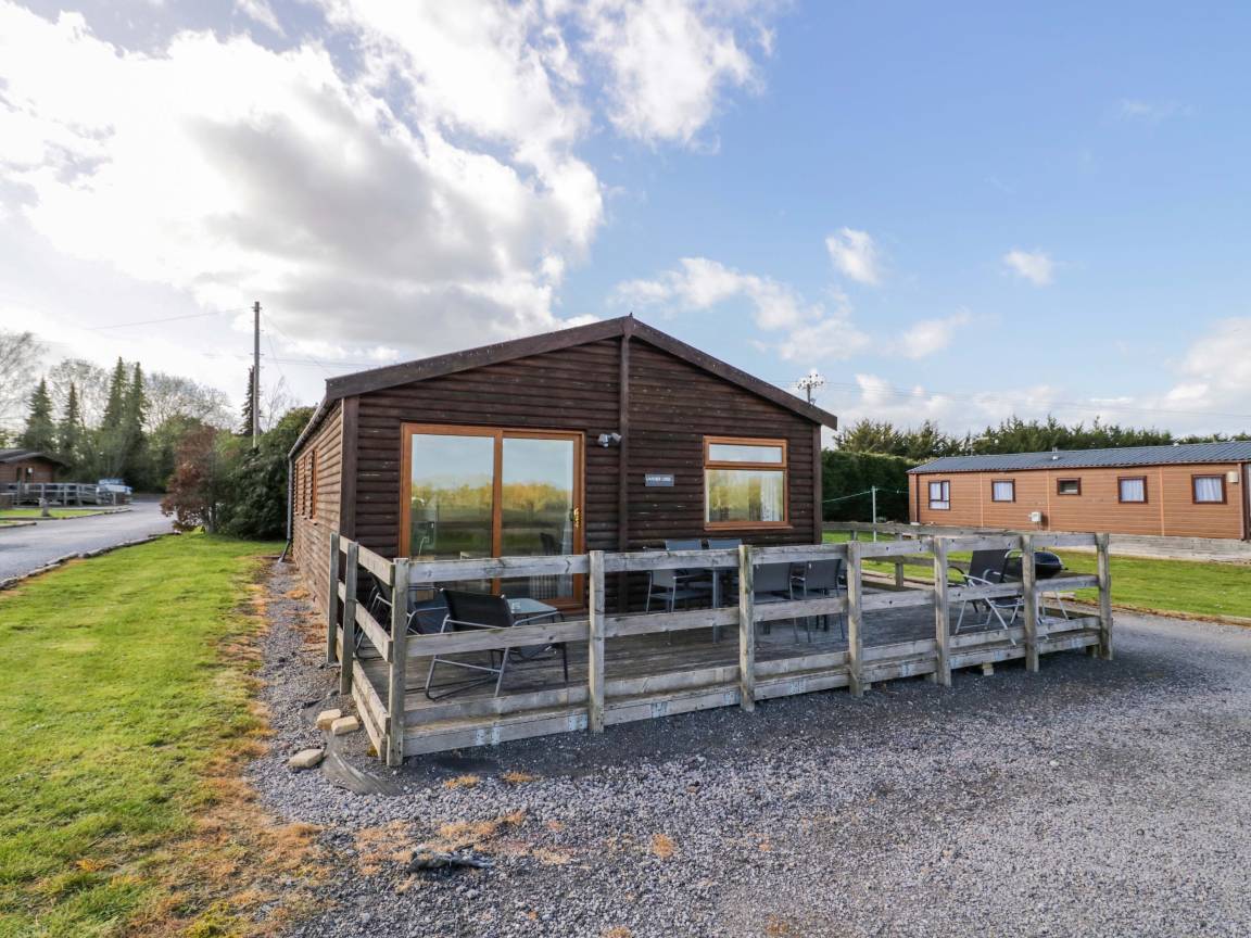 Mökki ∙ 3 Makuuhuonetta ∙ 7 Vierasta - Evesham