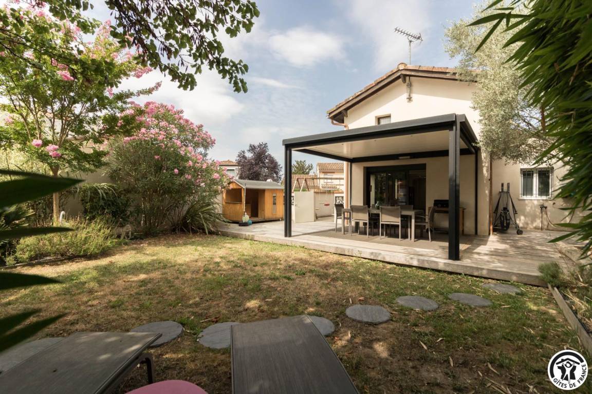 90 M² Gîte ∙ 3 Chambres ∙ 4 Personnes - Blagnac
